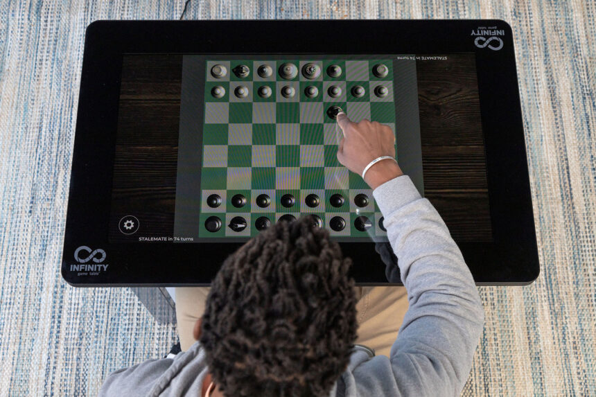 Infinity Game Table 32” – 1Up Central